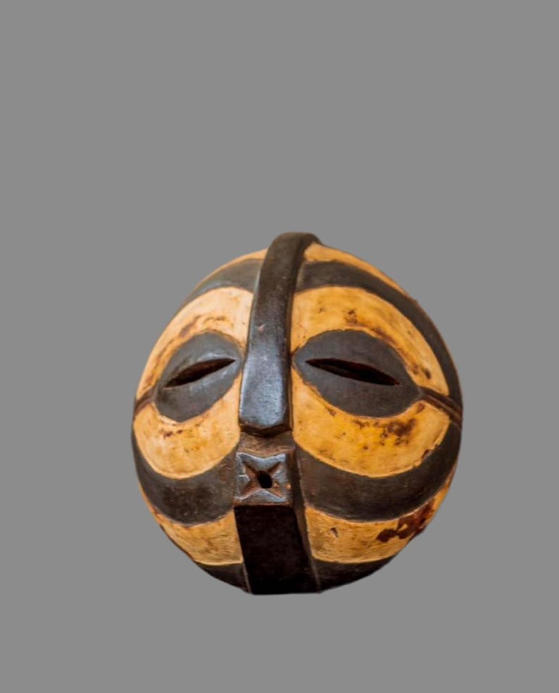 Round Wooden Mask , Wall Art Decor Mask , Trendy Decorative Mask, Home ...