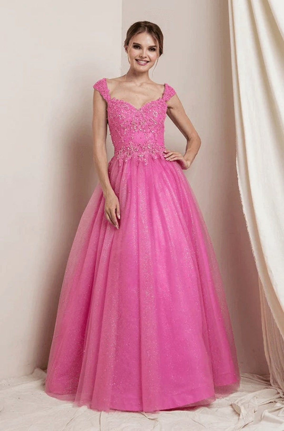 Women's Princess Gown - Elegant Ball Gown, Formal Evening Dress, Prom ...