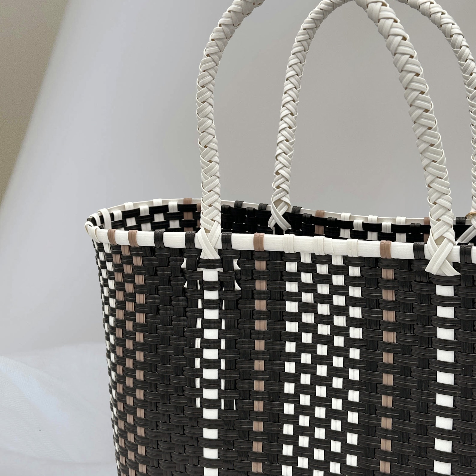 S-M TOTE. Woven With Recycled Plastic. Colorful and Opaque Design ...