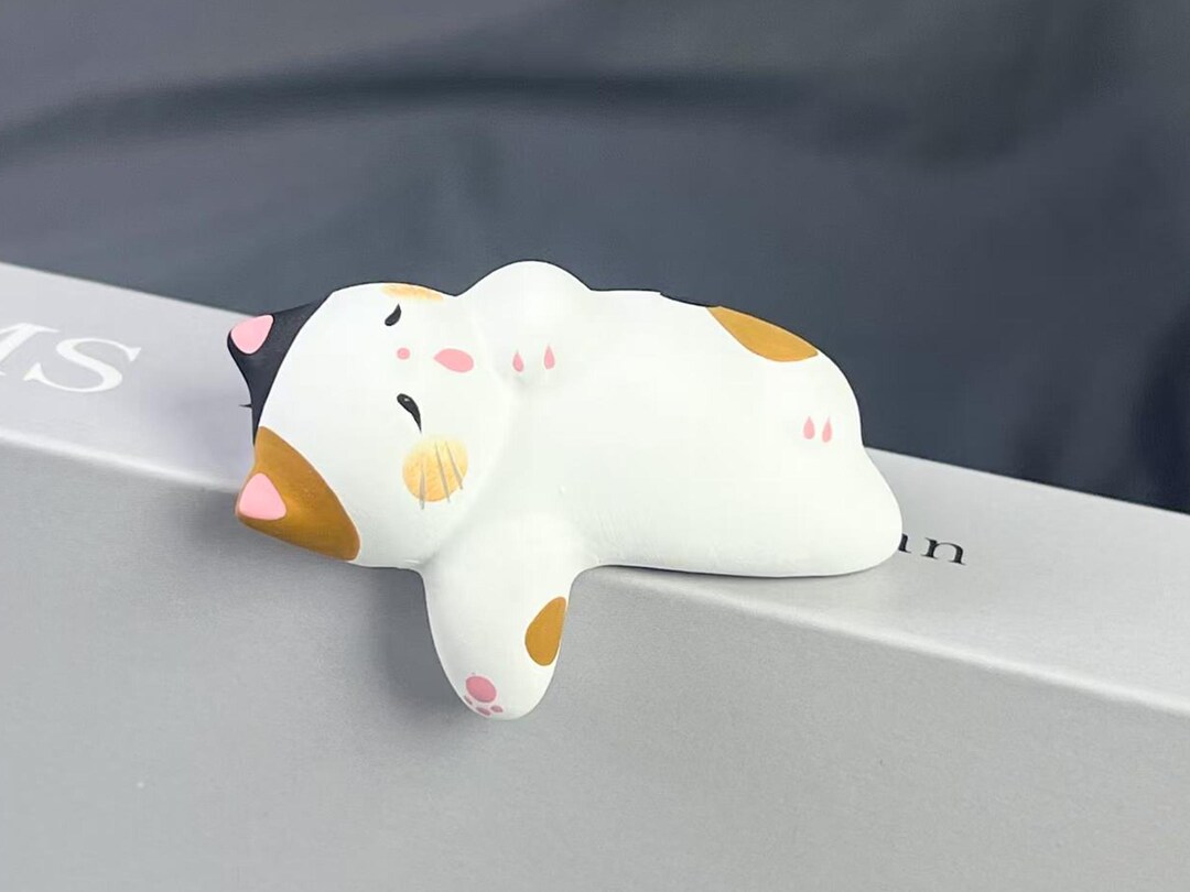 Miniature Lying Cat Ceramics Figurines Computer Decor, Cute Ceramic Cat ...