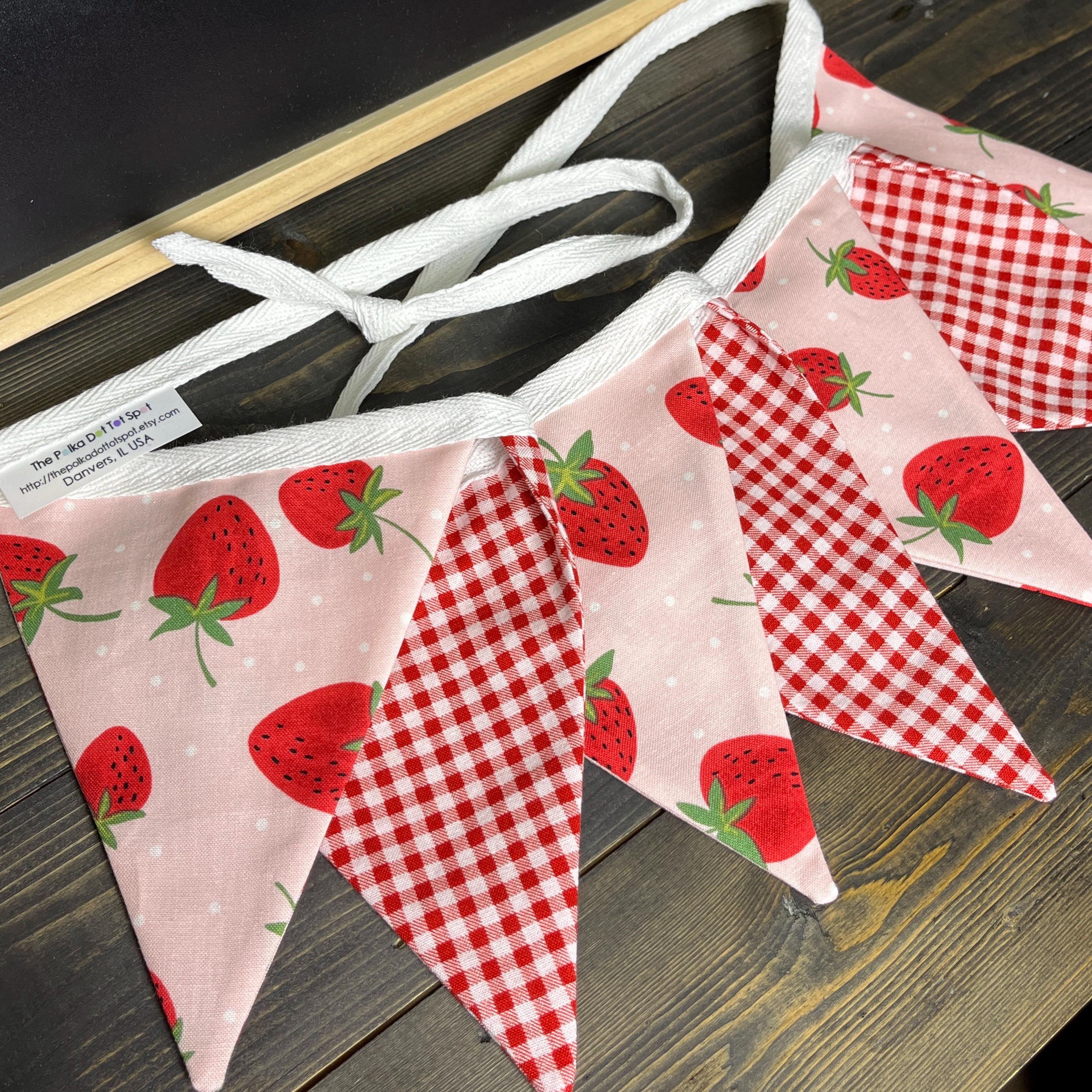Strawberry Banner, Picnic Party Decor, Handmade Fabric Pennant Bunting ...
