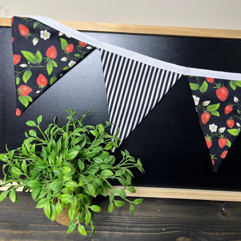 Strawberry Fabric Banner, BBQ Picnic Summer Party Decor, Handmade ...