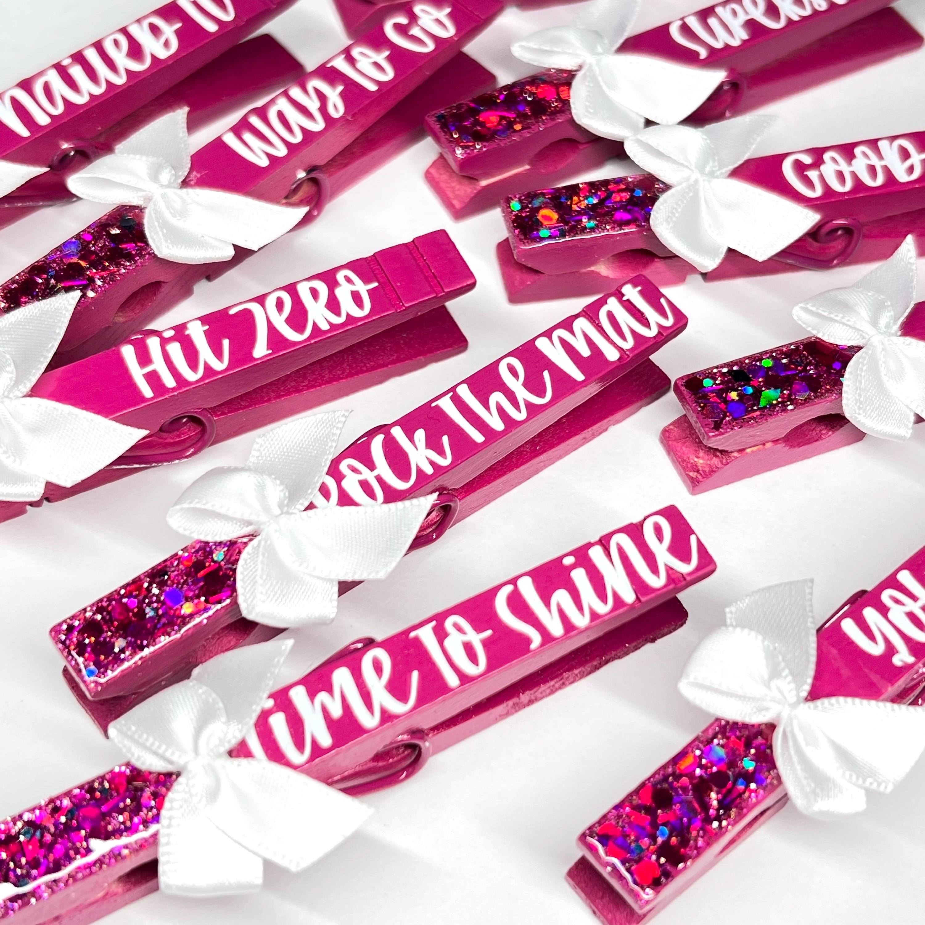 MAGENTA PINK CONFETTI | 10 Glitter Cheer Pins, Team Spirit Pins, Good ...