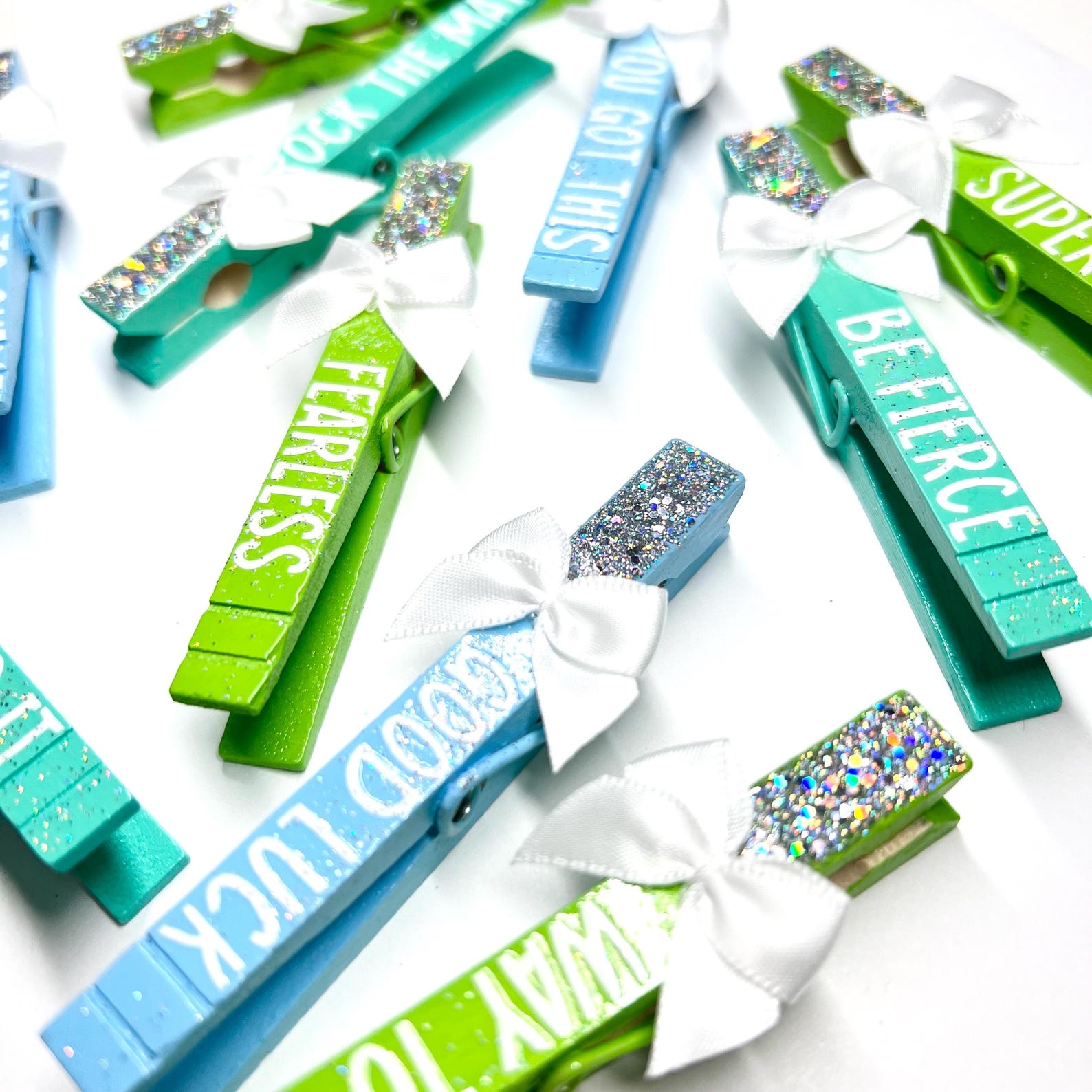 CHEER SPIRIT 10 Glitter Cheer Pins, Team Spirit Pins, Good Luck Cheer Pin, Cheer Competition ...