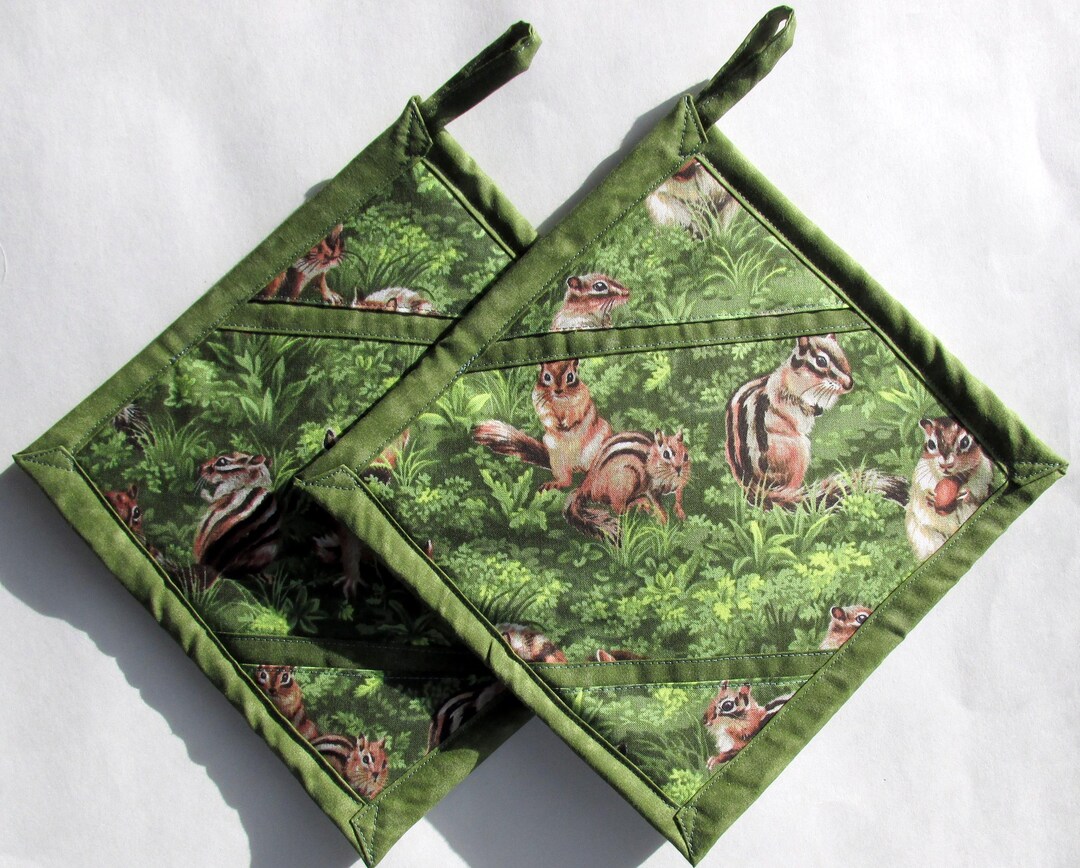 Chipmunks Everywhere Patchwork Holders, Chipmunk Holders, Chipmunk Gift ...