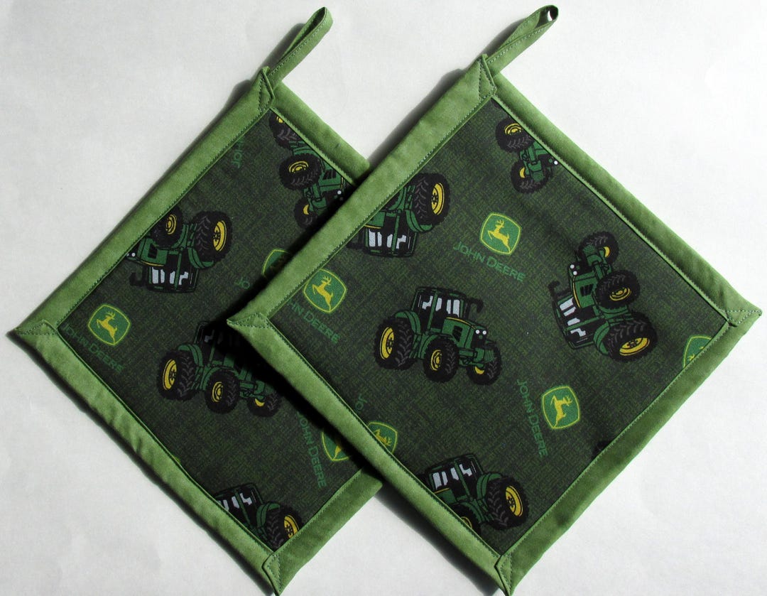 Tractor Green Potholders, Farm Pot Holders, Farm Kitchen Theme, Farm ...