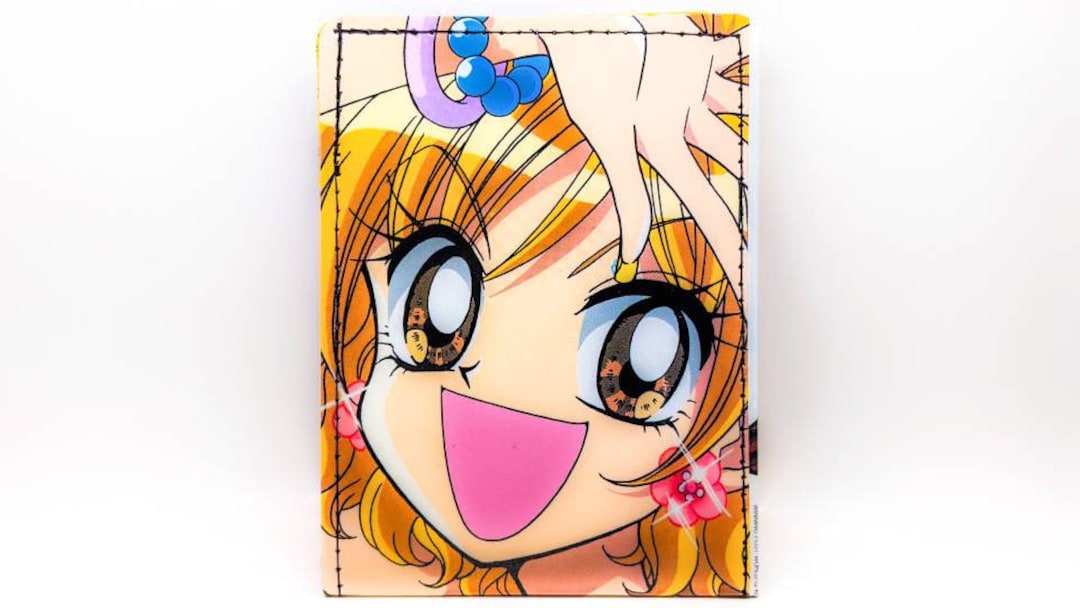 Anime Wallet - Manga Wallet - Deluxe Comic Book Wallet - Anime Girl ...