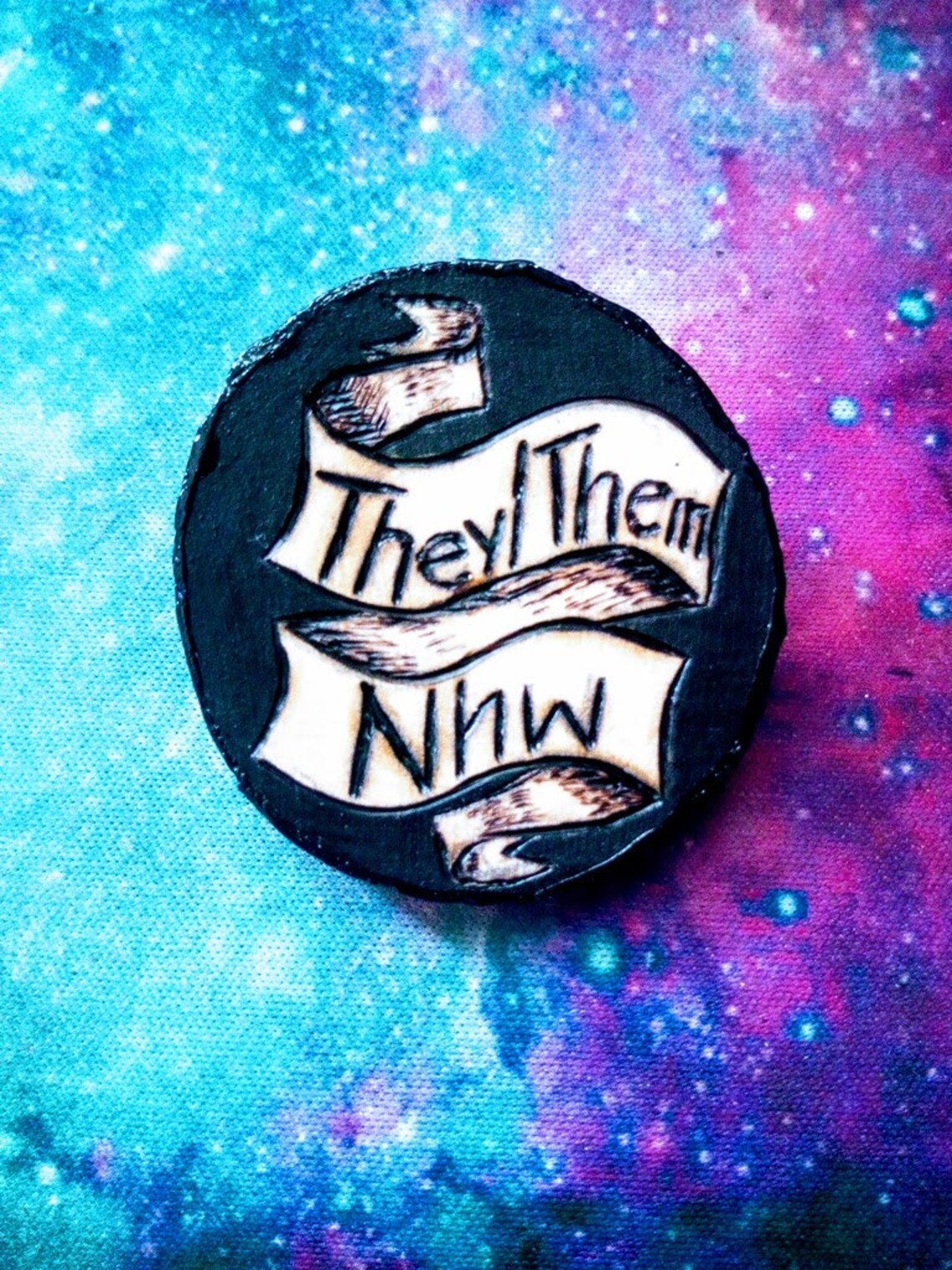 Wooden Pronoun Pin Custom Bilingual Pins Genderfluid Pronoun | Etsy