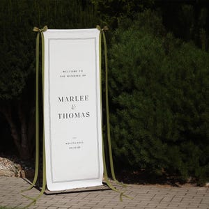 Minimalist Wedding Welcome Sign on Linen Fabric – Elegant Fabric Banner ...