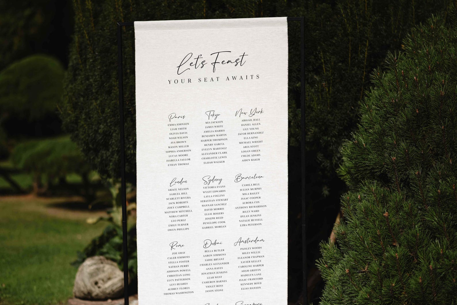 Personalised Linen Wedding Seating Plan Banner – Elegant Fabric Table ...