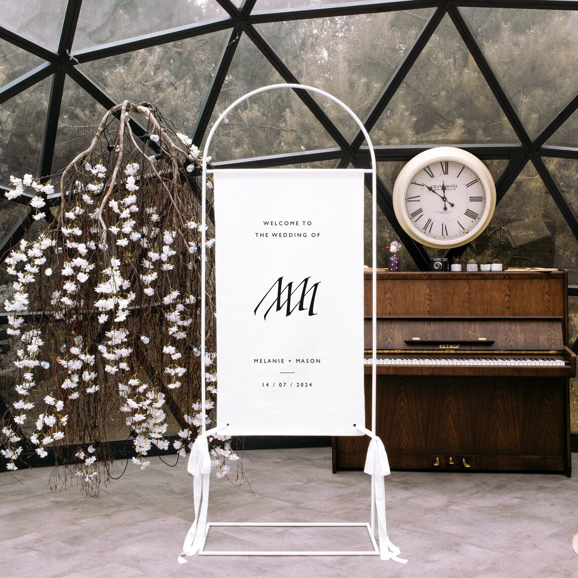 Custom Linen Welcome Wedding Sign With Ribbon Bows , Linen Wedding Sign ...