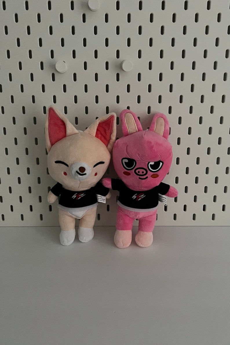 STRAYKIDS SKZOO PLUSH Wolfchan Leebit Dwaekki Jiniret Hanquokka Bbokari Puppym Foxl.ny K-pop ...