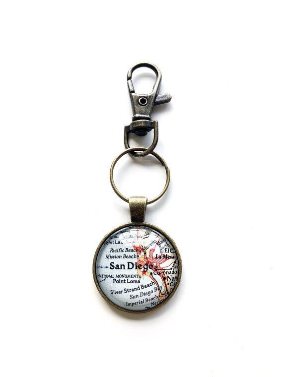 Vintage Souvenir Keychain San Diego Skyline Excellent Condition ...