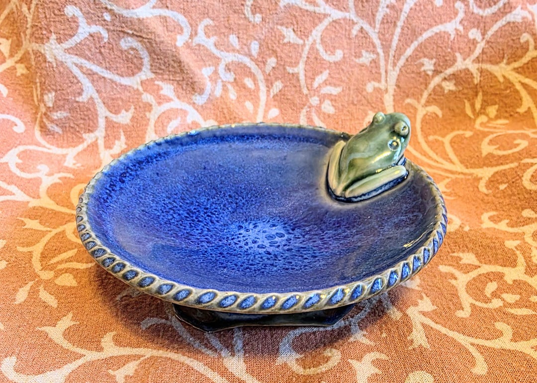 Tiny Frog Dish - Etsy