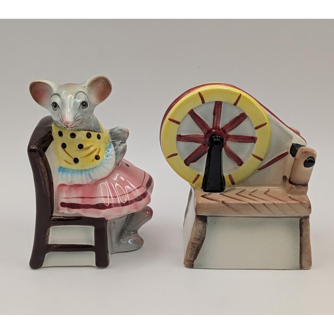 Vintage PY Anthropomorphic Mouse Lady/girl & Spinning Wheel Salt Pepper ...