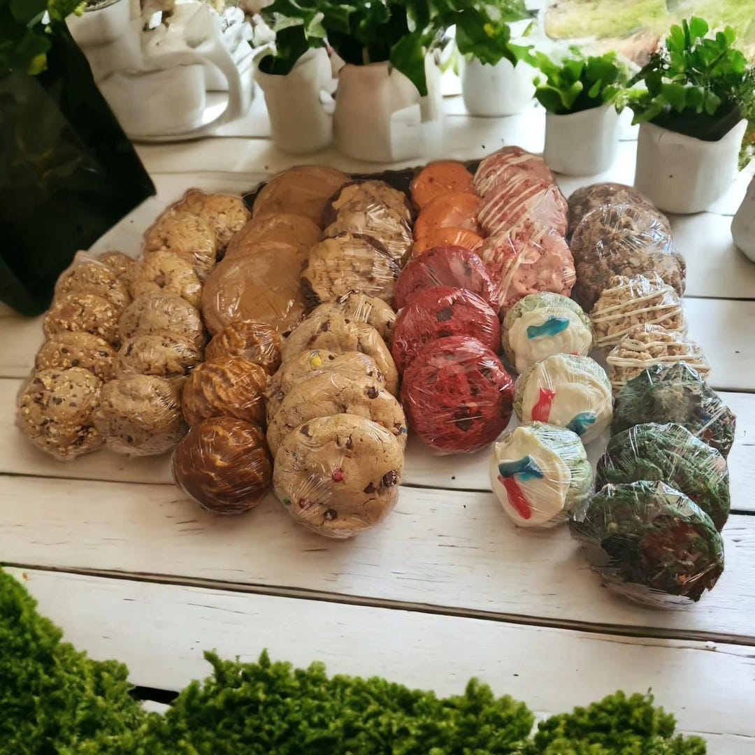 Made to Order Cookies | Gourmet Cookie Gift Box | Freshly Baked ...