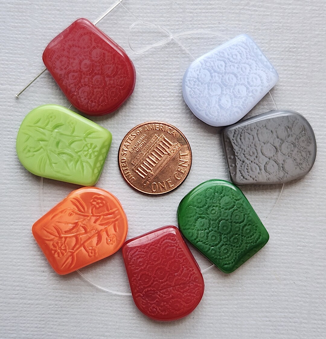 7 Satin Finish Double Drilled Embossed Print German Vintage Beads in ...