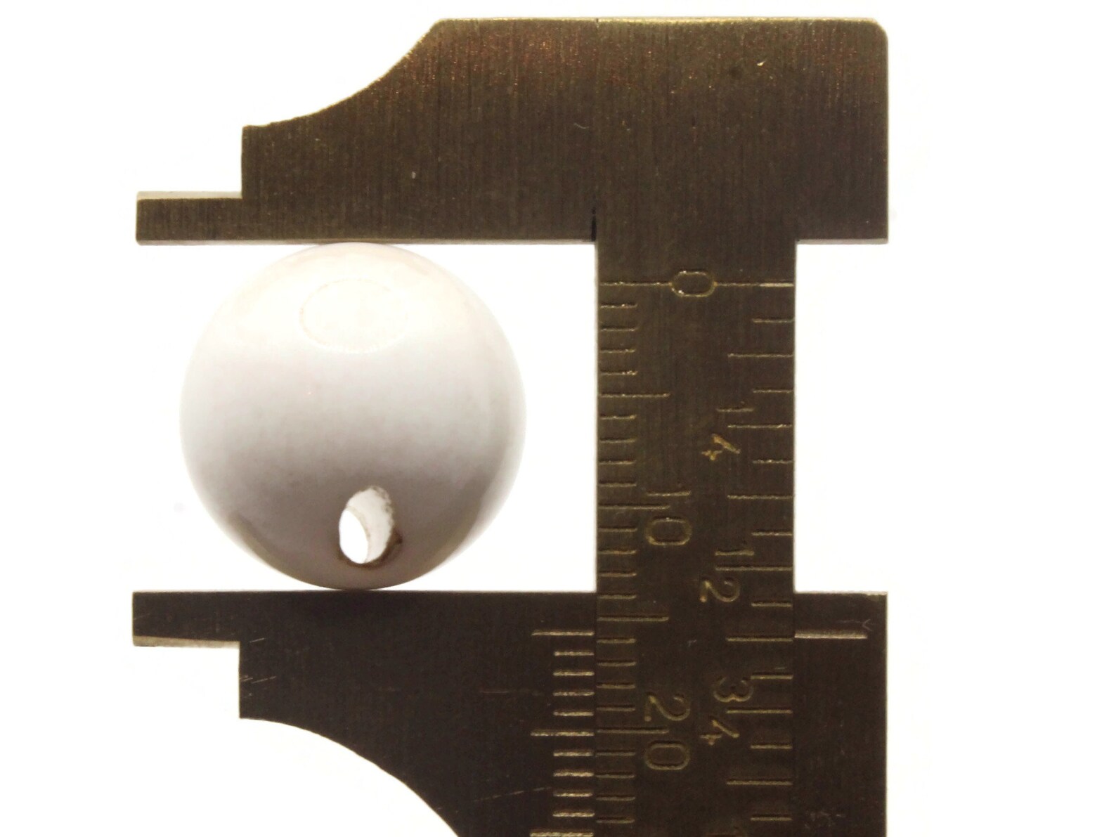 6 16mm 5/8 Inch White Ball Buttons Opaque Lucite Round Buttons Vintage ...