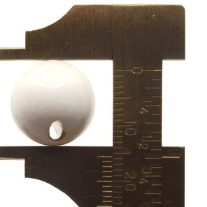 6 16mm 5/8 Inch White Ball Buttons Opaque Lucite Round Buttons Vintage ...