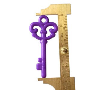 8 Purple Key Skeleton Key Charm Purple Pendant Acrylic Key Plastic Key ...