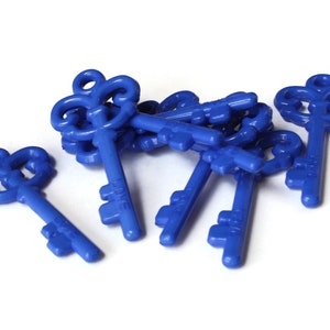 8 Royal Blue Key Charm Skeleton Key Charm Plastic Key Beading Supplies ...