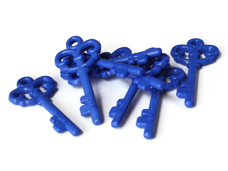 8 Royal Blue Key Charm Skeleton Key Charm Plastic Key Beading Supplies ...