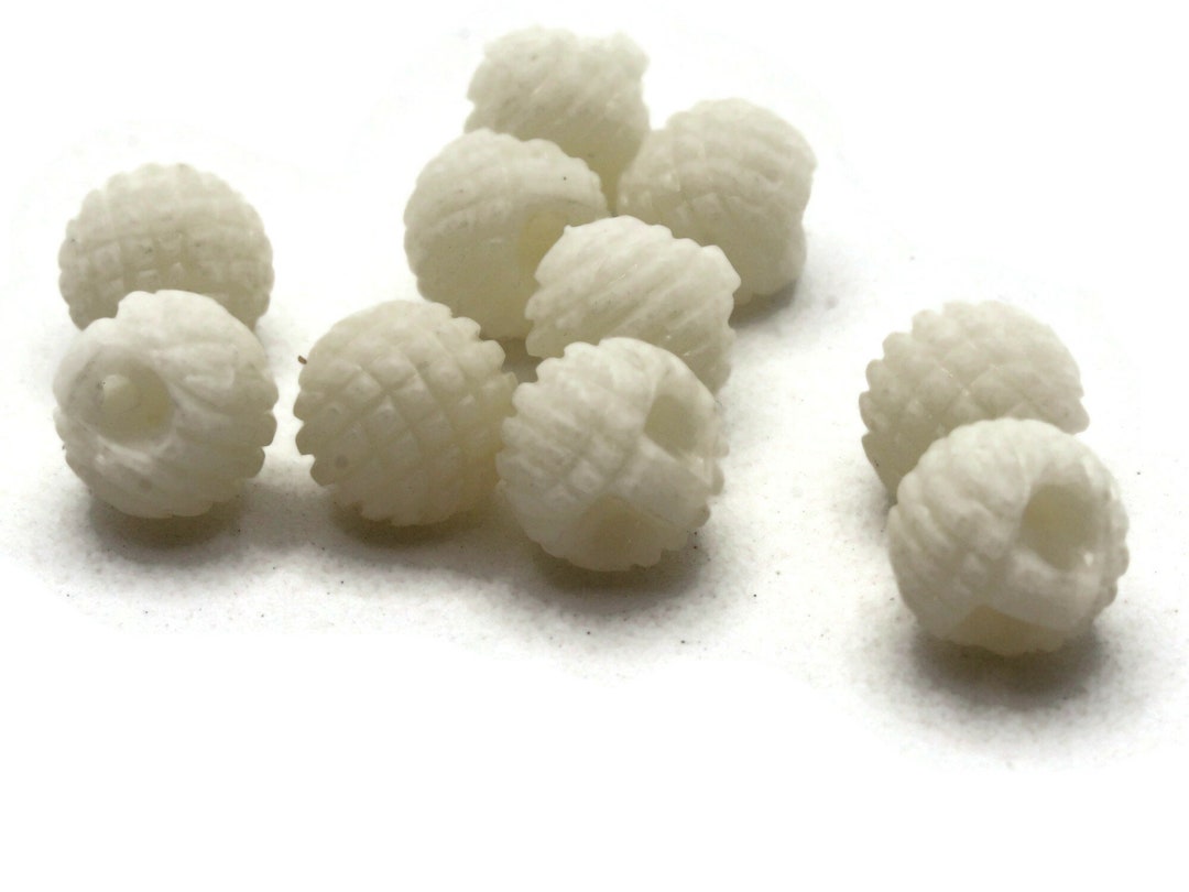 10 10mm White Ball Buttons Opaque Plastic Round Buttons Vintage Lucite ...