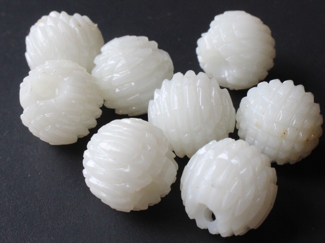 8 12mm 1/2 Inch White Ball Buttons Opaque Plastic Round Buttons Vintage ...