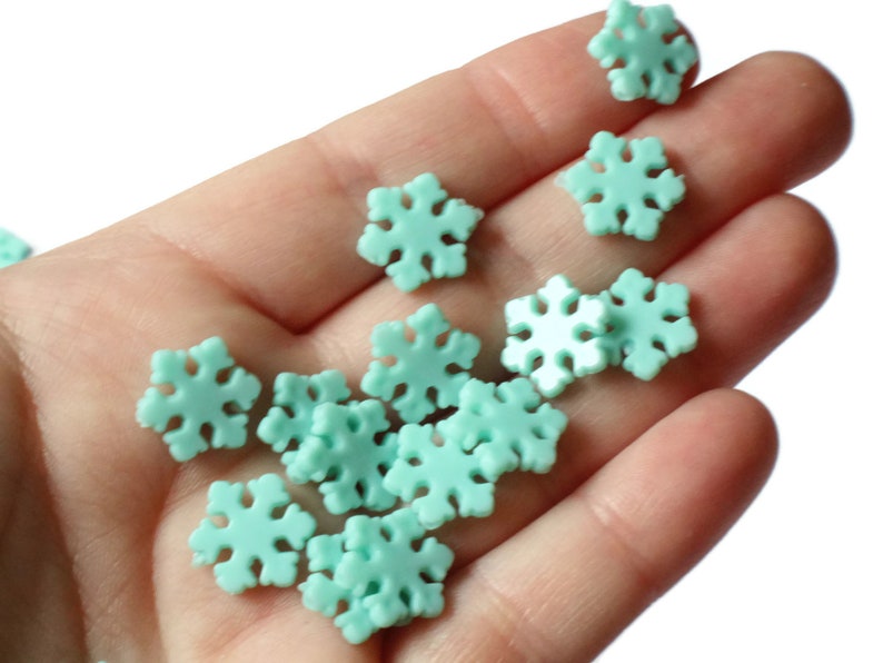 50 13mm Mint Green Snowflake Beads Flat Snowflakes Plastic - Etsy