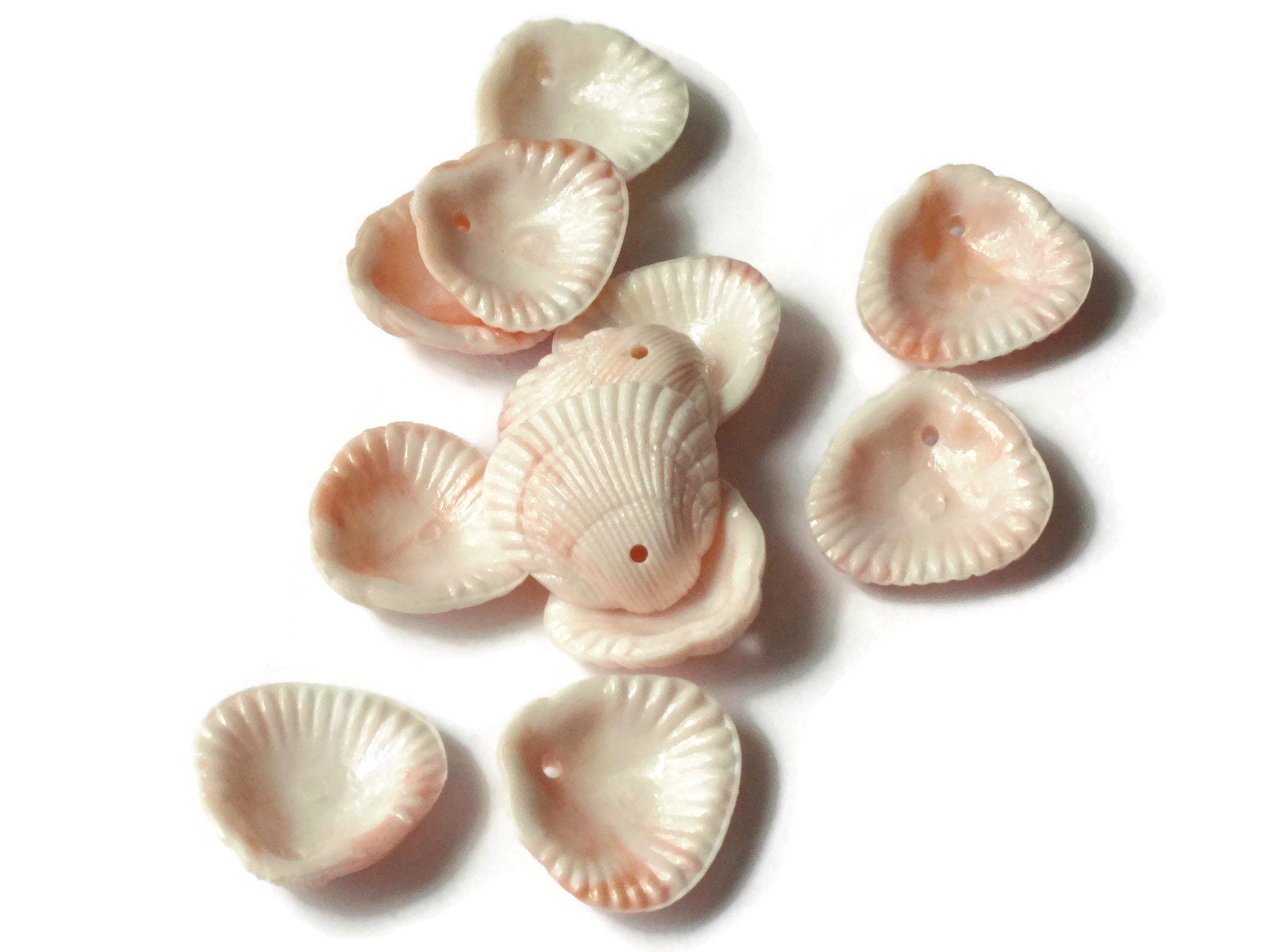 12 18mm Cream and Pink Plastic Shell Beads Oyster Shell Beads | Etsy