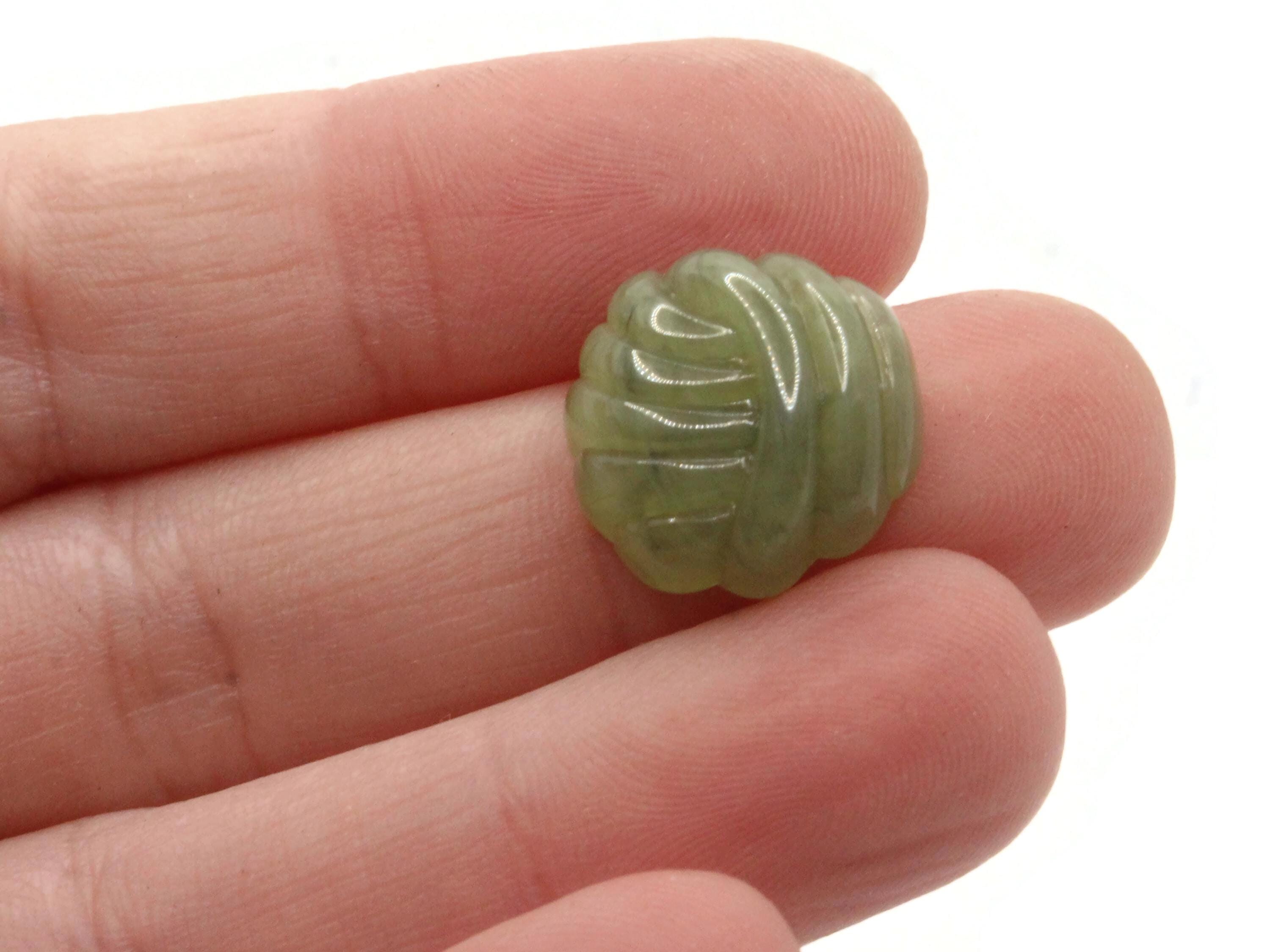 8 15mm Round Swirling Green Flatback Cabochons With Grooved Pattern ...
