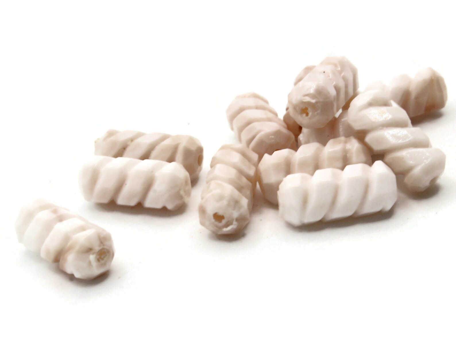 12 16mm Beige Vintage Plastic Beads Screw Tube Beads Jewelry Making ...