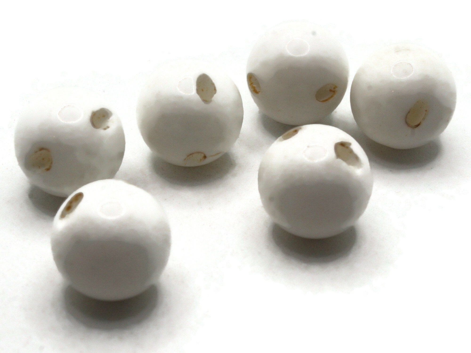 6 16mm 5/8 Inch White Ball Buttons Opaque Lucite Round Buttons Vintage ...