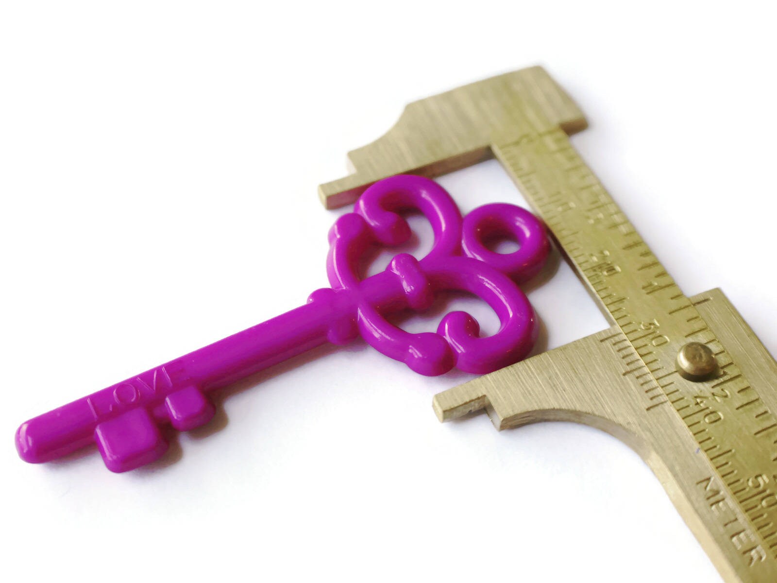 8 Bright Pink Key Skeleton Key Charm Plastic Key Pink Keys | Etsy