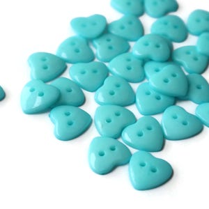 30 14mm Turquoise Heart Buttons Plastic Buttons Acrylic Buttons Love ...