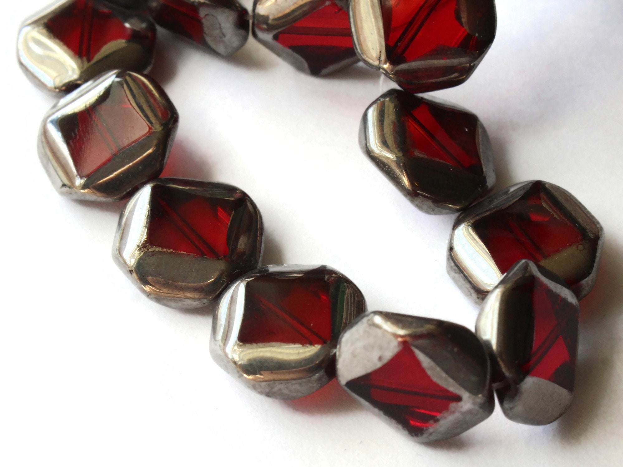 22 14mm Silver Rimmed Glass Beads Red Square Beads Silver | Etsy