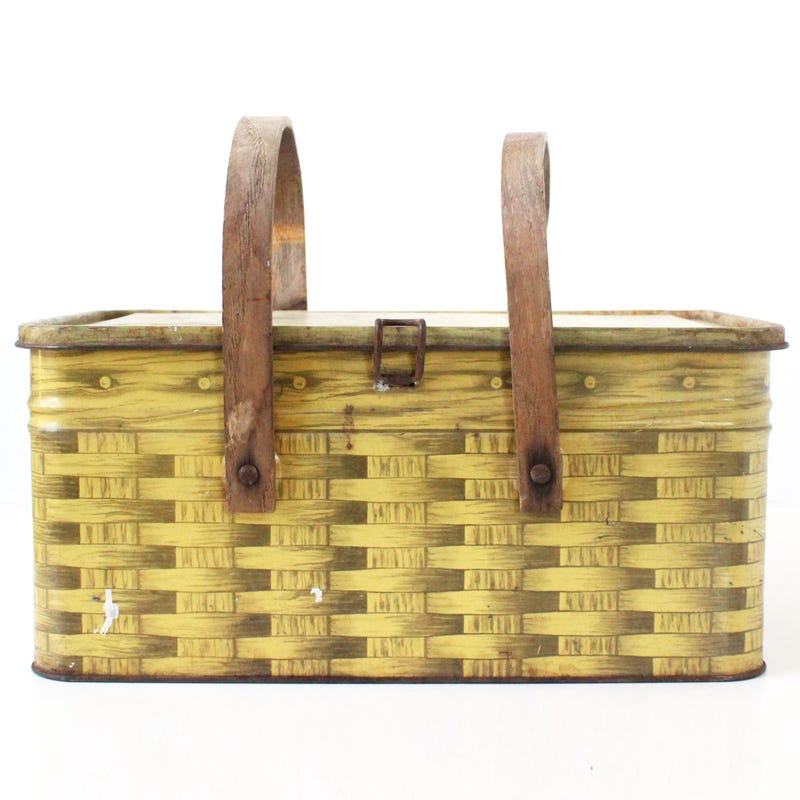 Vintage Handled Tin Basket - Etsy