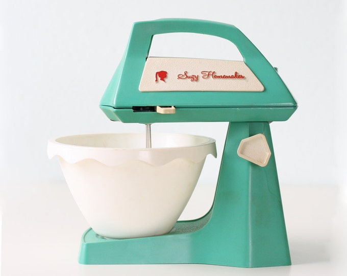 Vintage Suzy Homemaker Toy Mixer - Etsy
