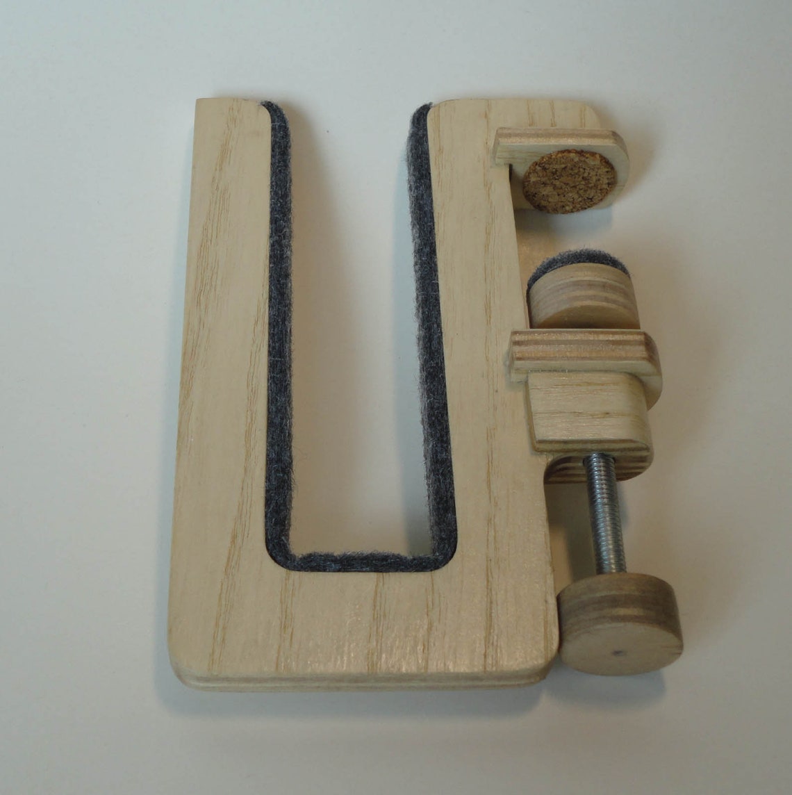 Vertical Laptop Hanger to Hang Laptop on Desk or Shelf Side, Laptop ...
