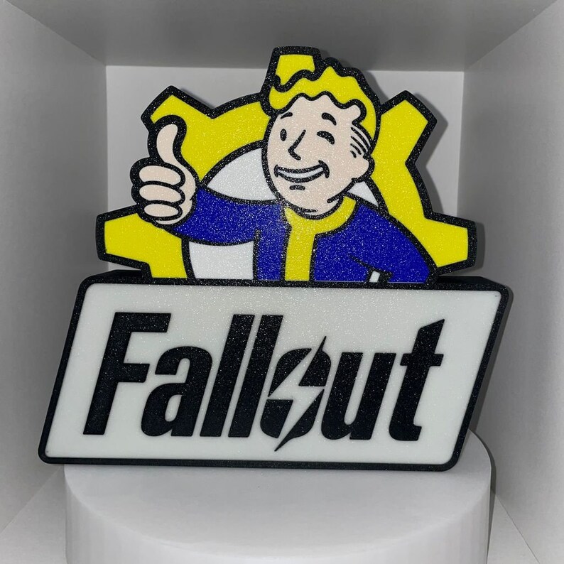 Fallout LED Lightbox With Glow-in-the-dark Feature - Vault Dweller ...