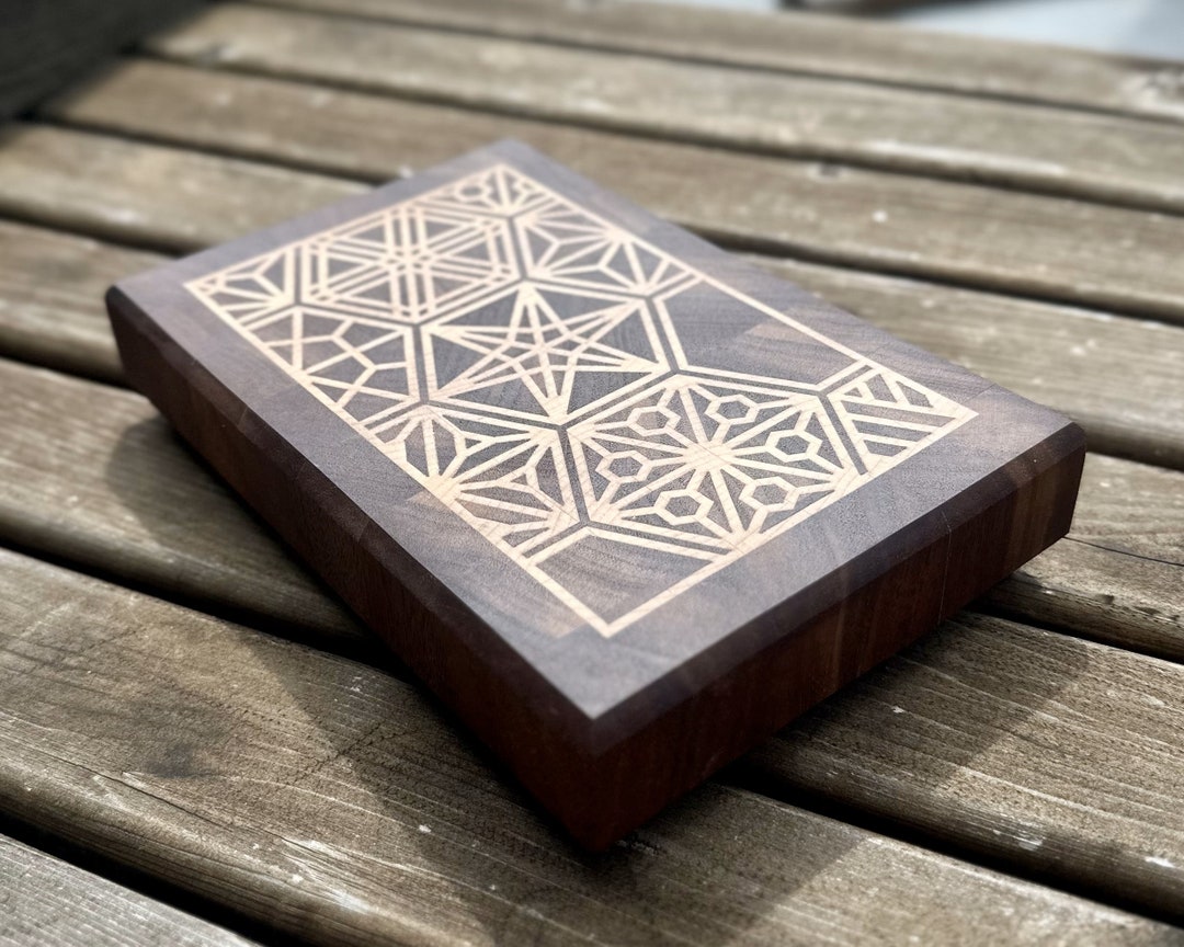 Walnut End Grain Cutting Board: Features a Japanese Kumiko Inlay - Etsy