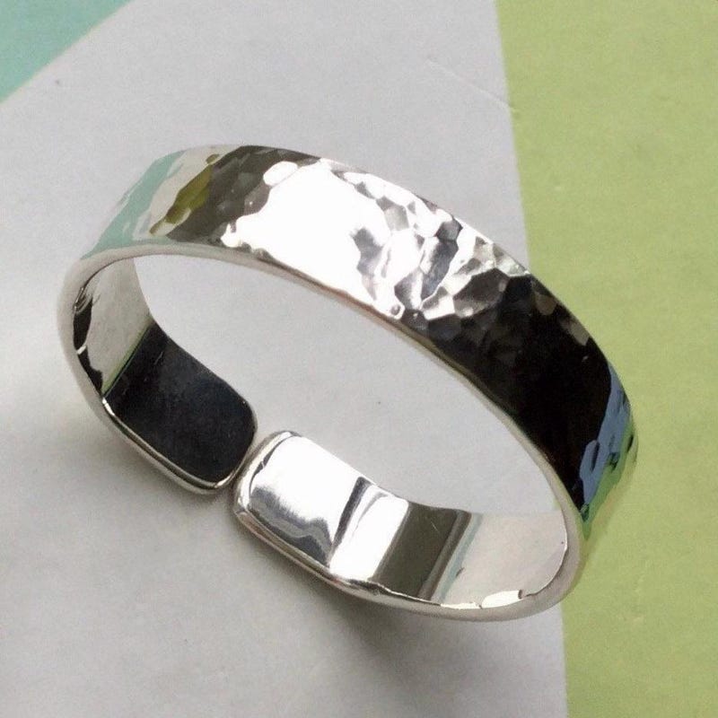 Argentium Hammered Ring - Etsy UK