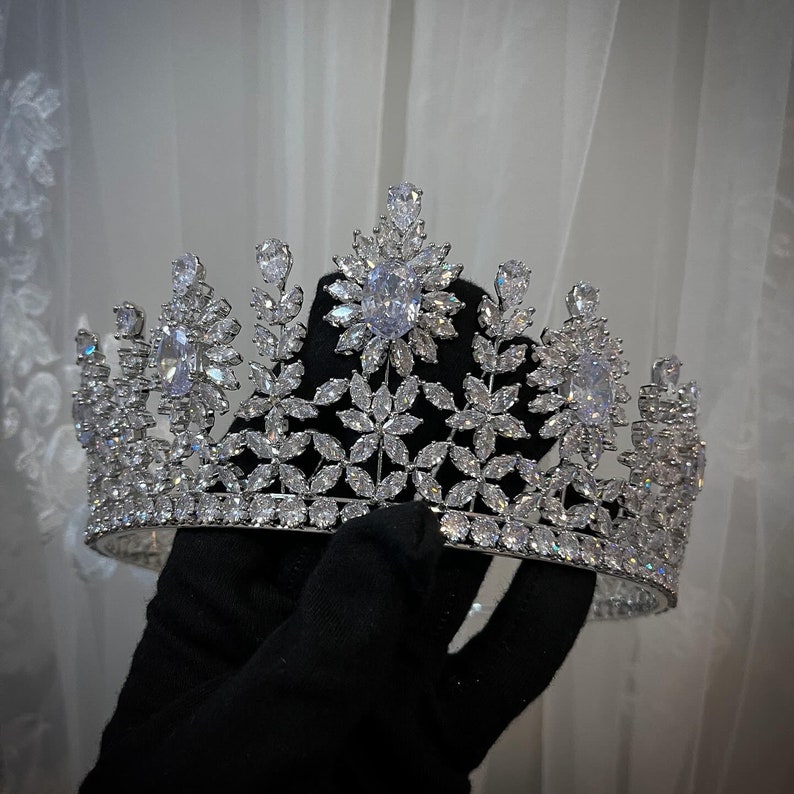 Luxurious Bridal Tiara Silver Tiara With High Grade Cubic Zirconia ...