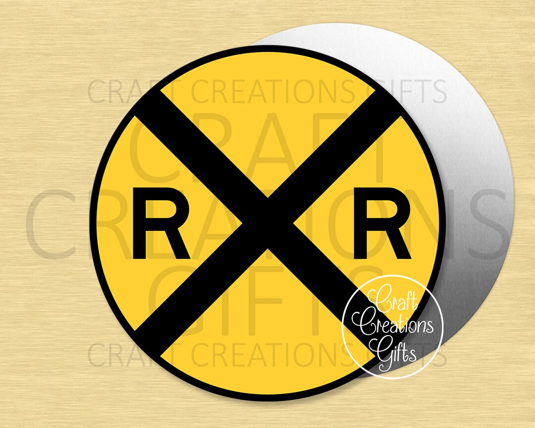 ROUND CRAFT SIGN Railroad Crossing Model Train Room Crafts Projects ...