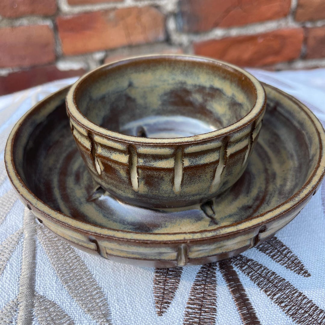 Textured Pinguicula butterwort Planter Ping Pot Handmade Pottery Autumn ...