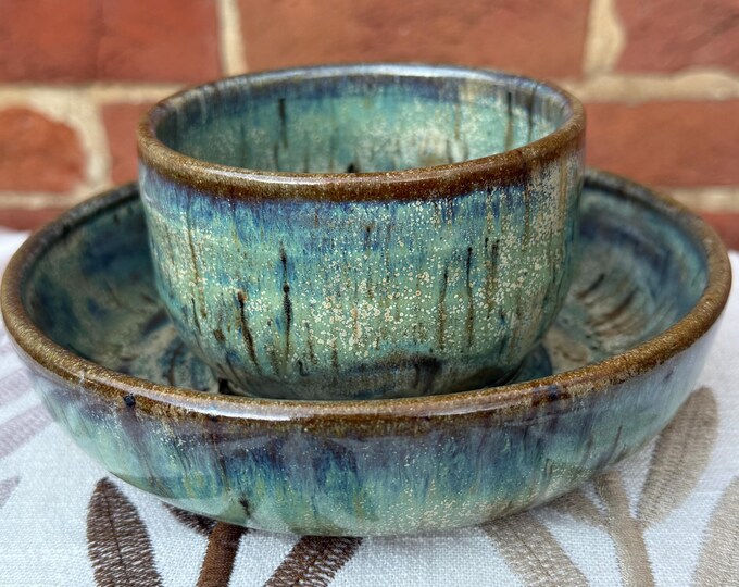 Pinguicula (butterwort) Planter | Ping Pot | Handmade Pottery | Lichen ...