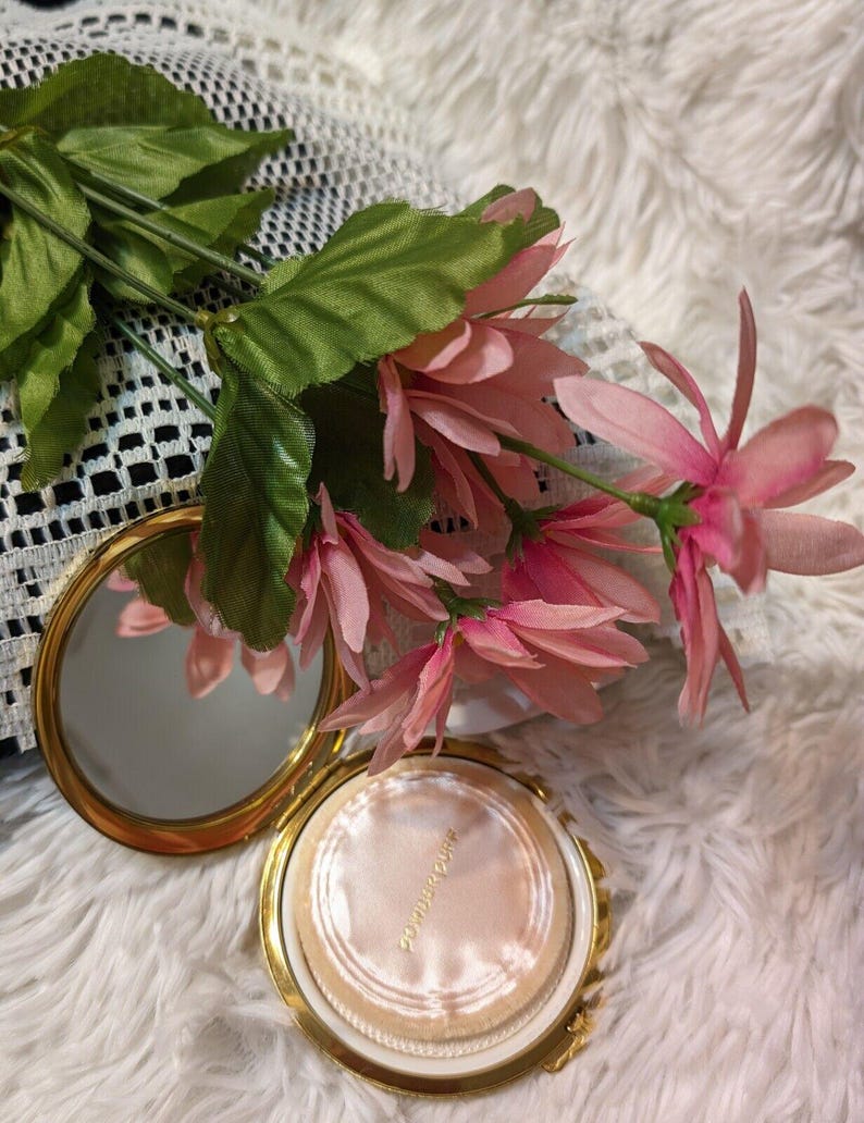 Vintage Pink Lady Powder Compact Mirror and Powder Puff - Etsy