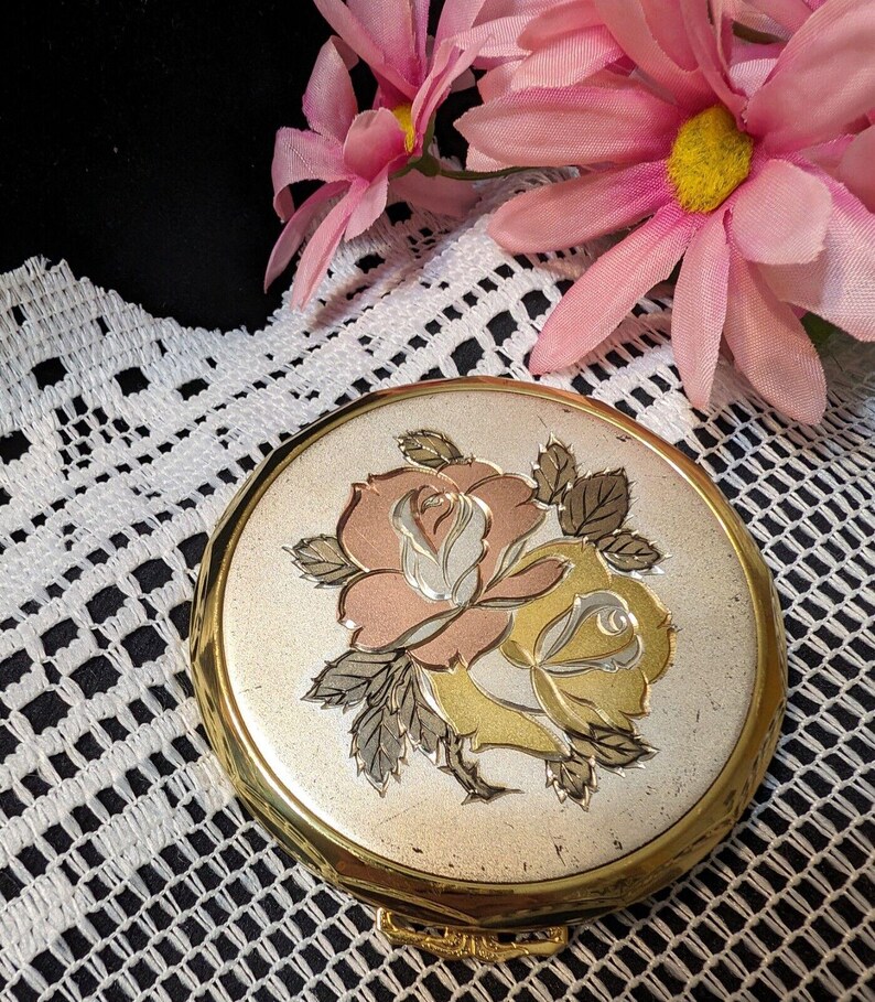 Vintage Pink Lady Powder Compact Mirror and Powder Puff - Etsy
