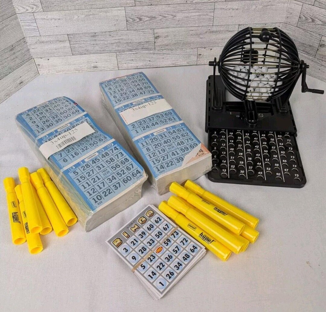 Deluxe Bingo Game Set W/roller Cage, Bingo Balls, Tons of Bingo Paper ...