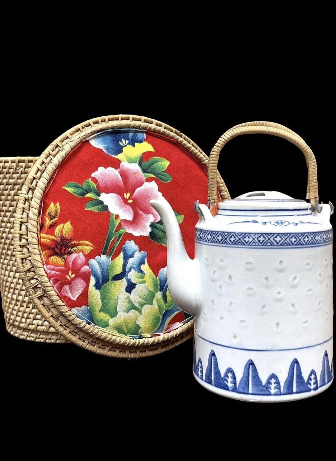 Vintage Chinese Travel Tea Set Rice Grain Pattern Padded Wicker Basket ...